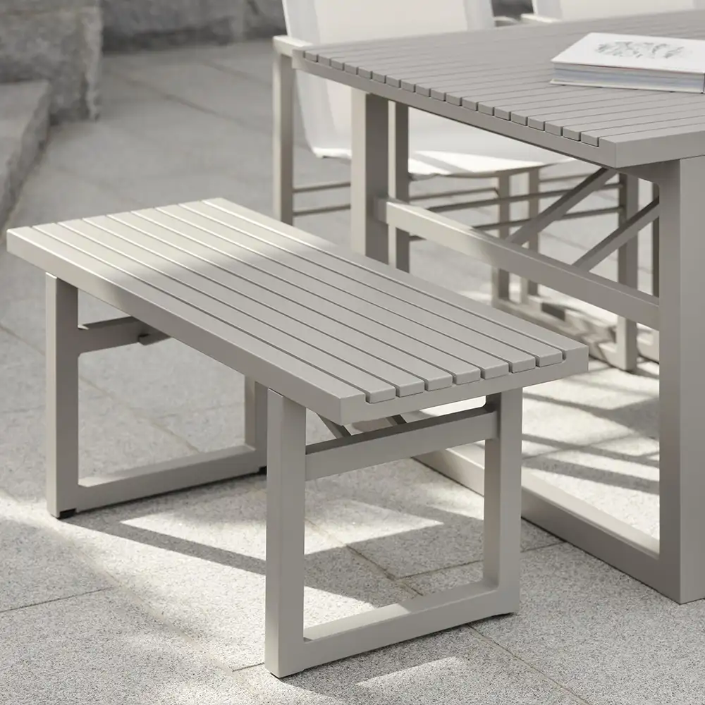 Vevi bänk 41x105 cm khaki Brafab | Köp dina utemöbler från Hulténs