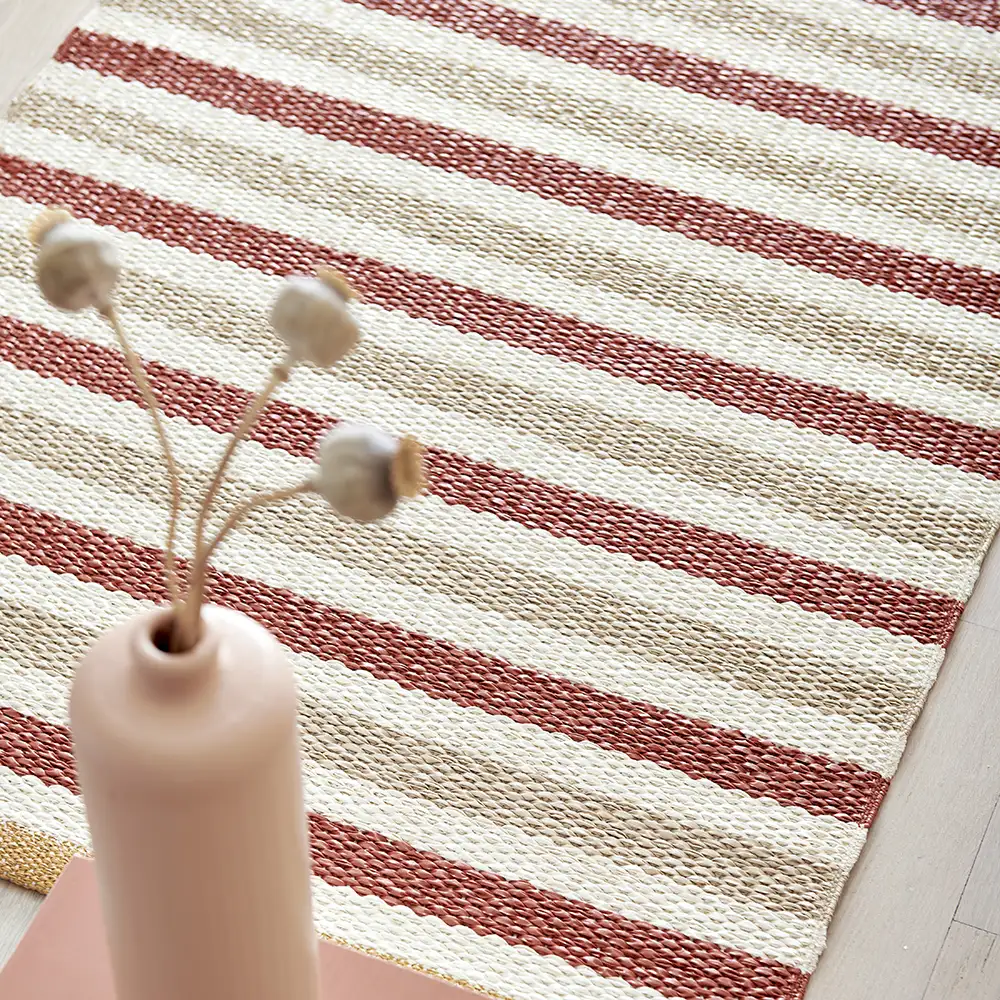 Pappelina Teo matta 70x120 cm Brick/Beige/Vanilla | Köp från Hulténs